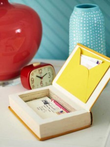 10 Ways to Create a Unique Keepsake Memory Box